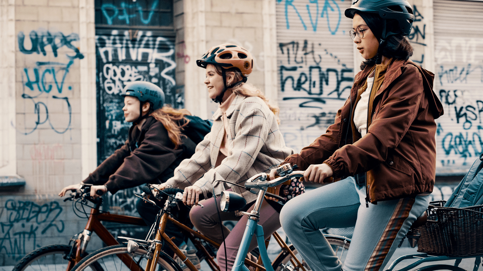 The Three Detectives - Disney+