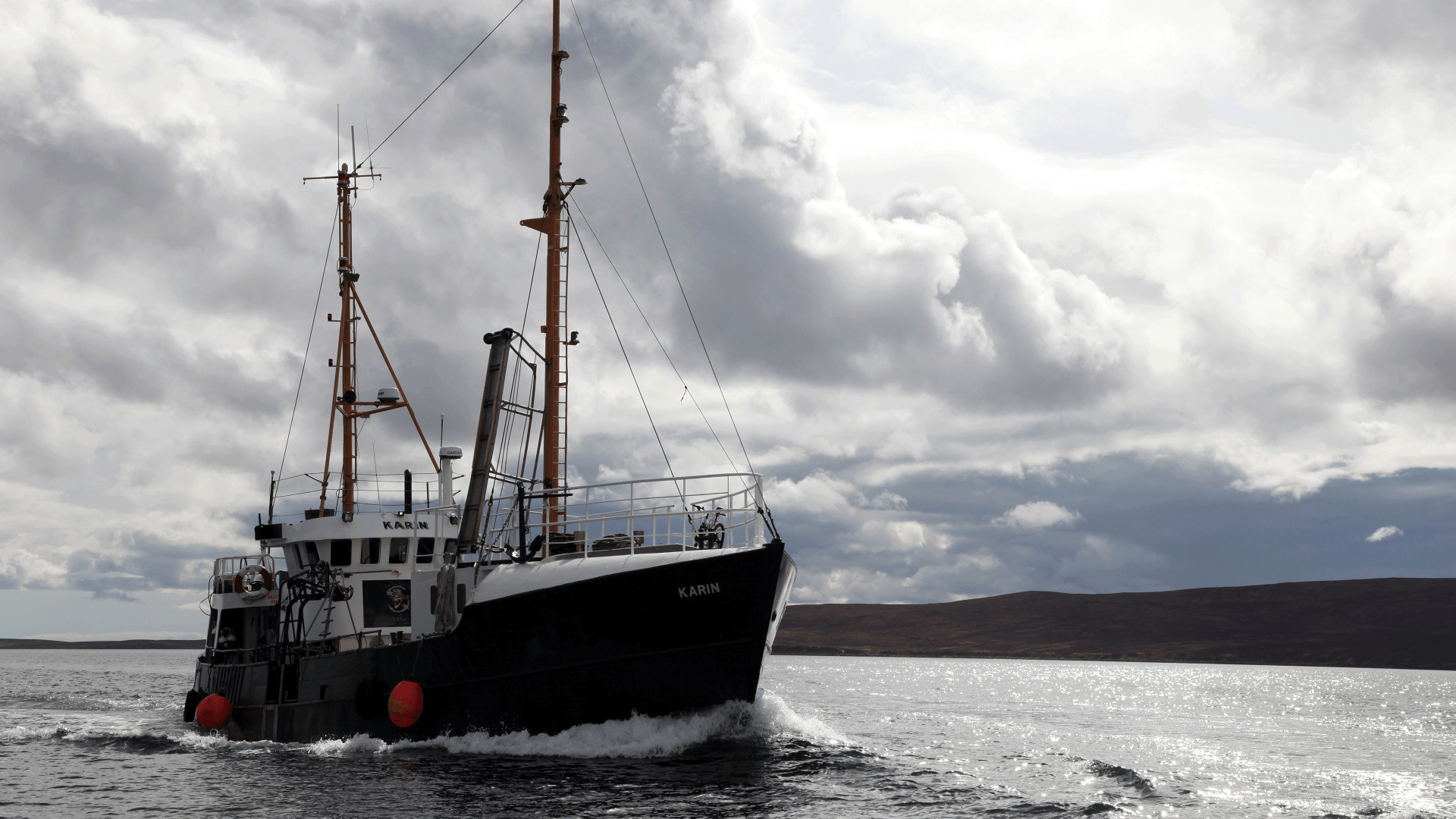 Drain the Oceans - Disney+