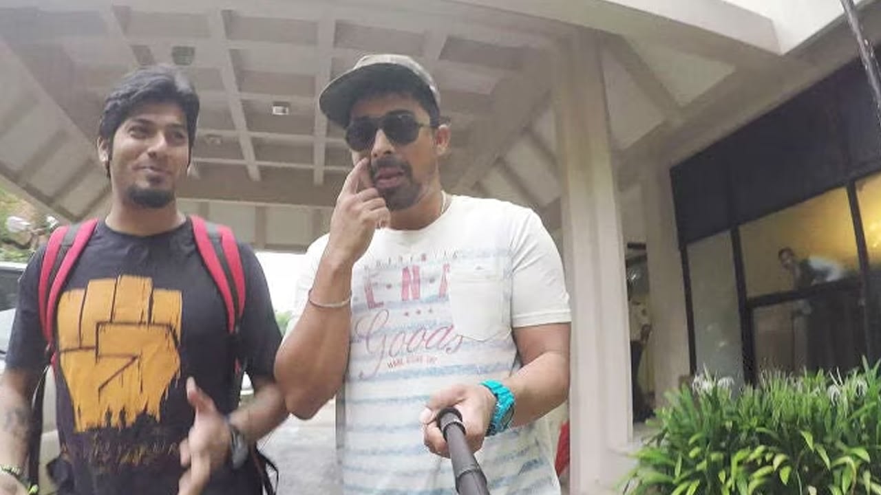 JioHotstar - Watch TV Shows, Movies, Specials, Live Cricket & Football