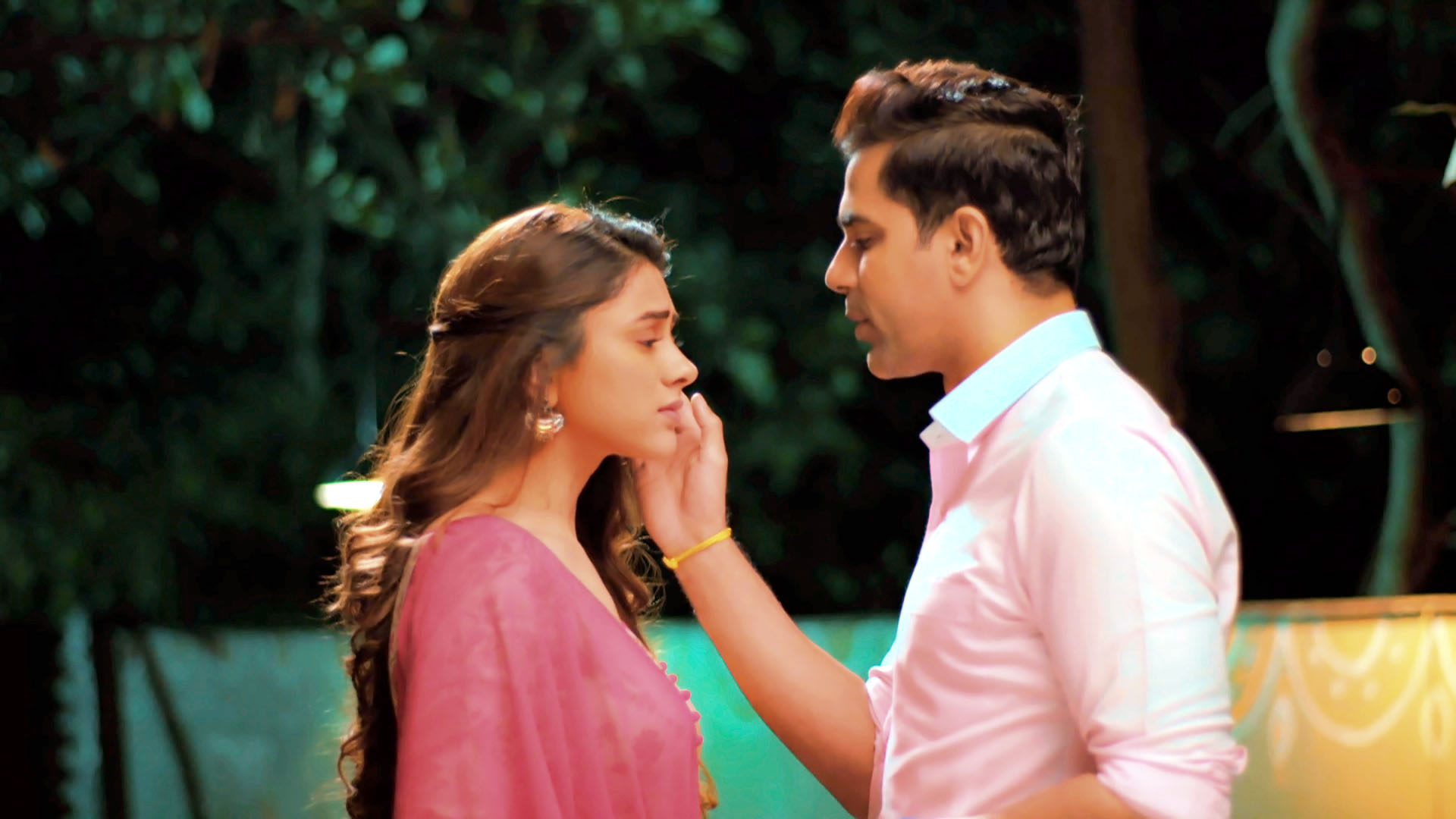 JioHotstar - Watch TV Shows, Movies, Specials, Live Cricket & Football