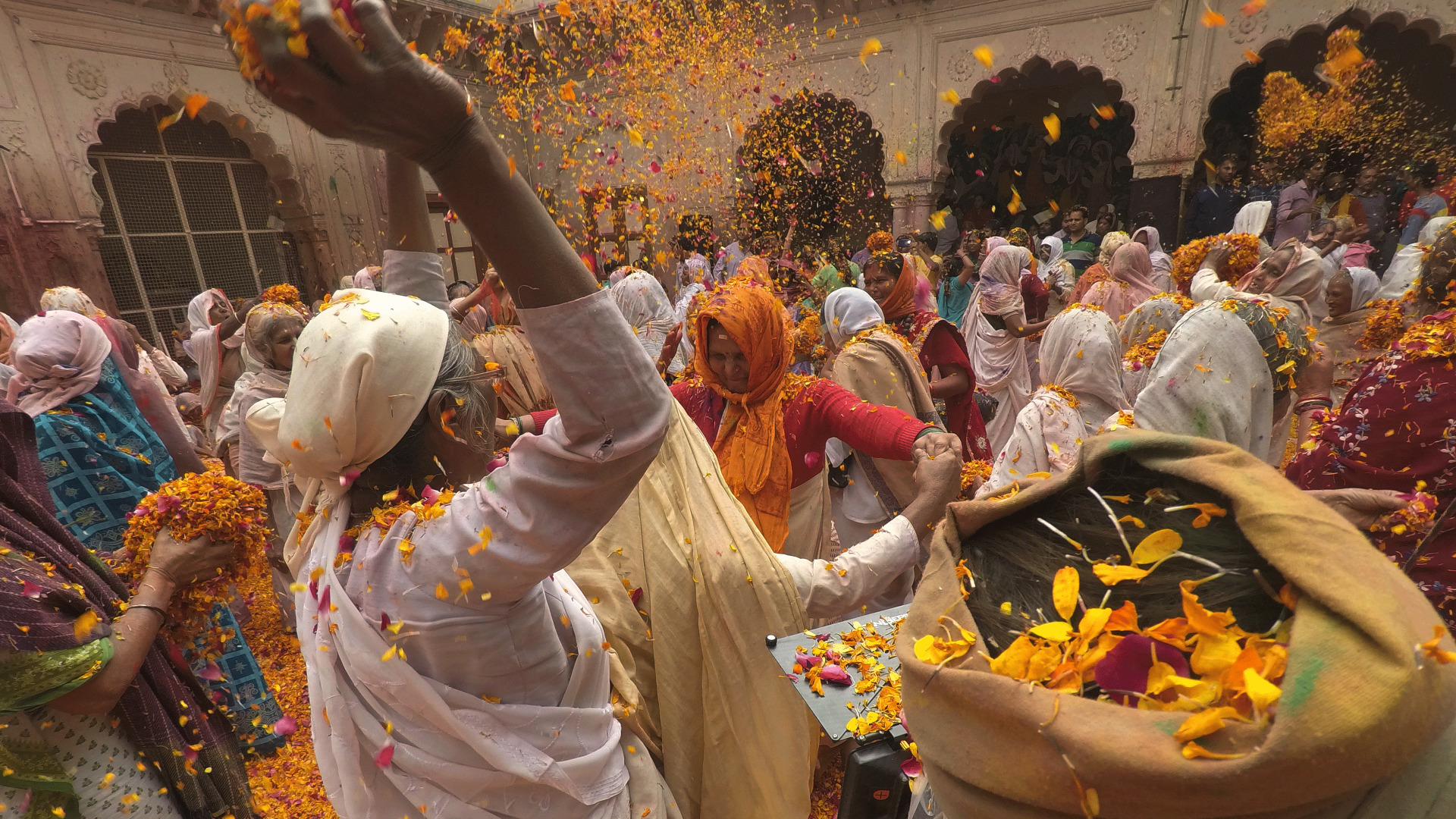 One Strange Rock - Disney+