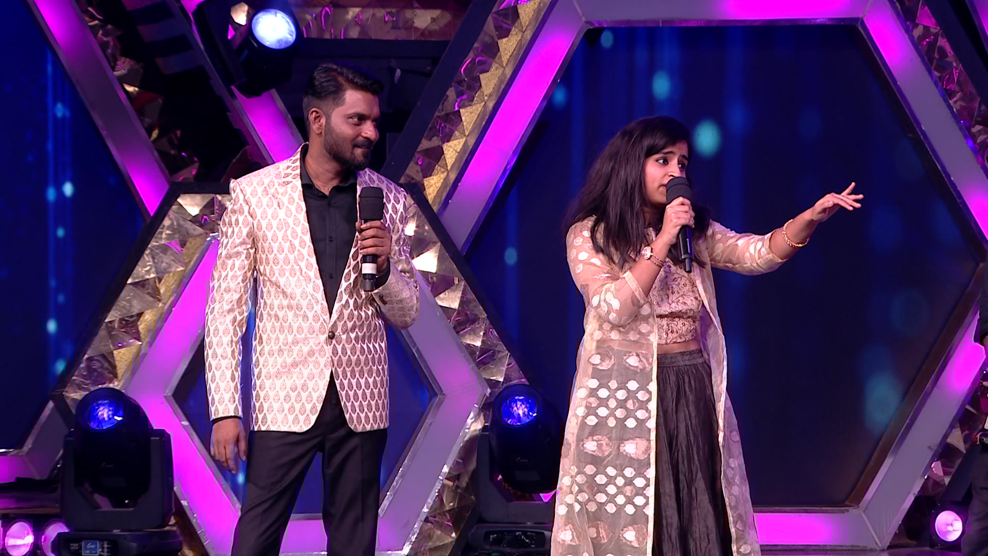 JioHotstar - Watch TV Shows, Movies, Specials, Live Cricket & Football