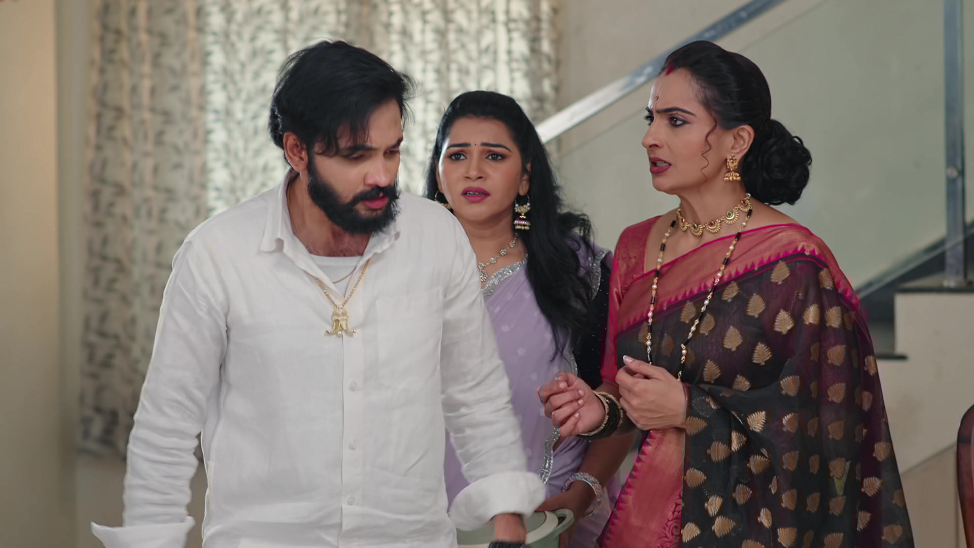 JioHotstar - Watch TV Shows, Movies, Specials, Live Cricket & Football