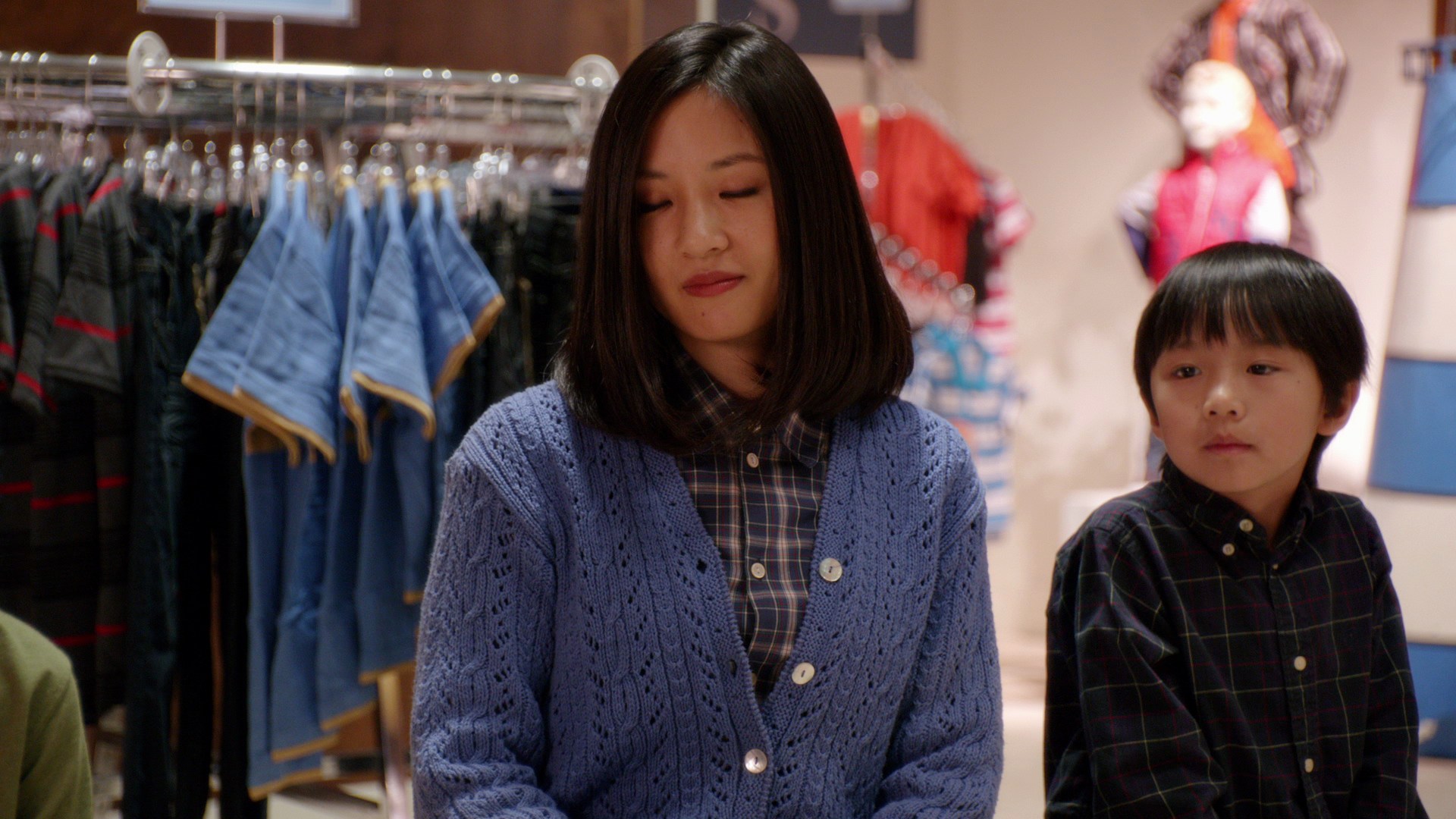 Fresh Off the Boat on Disney+ Qatar | English French (Parisian) Spanish ...