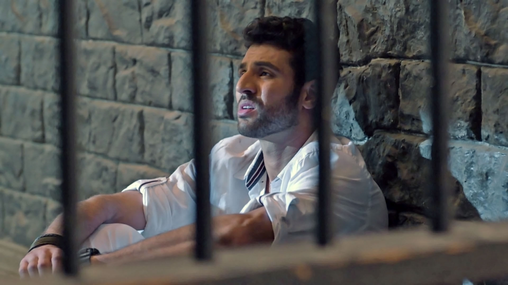 JioHotstar - Watch TV Shows, Movies, Specials, Live Cricket & Football